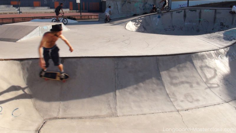 Bowl surf skate lesson - Longboard Masterclass by Carl Foelster